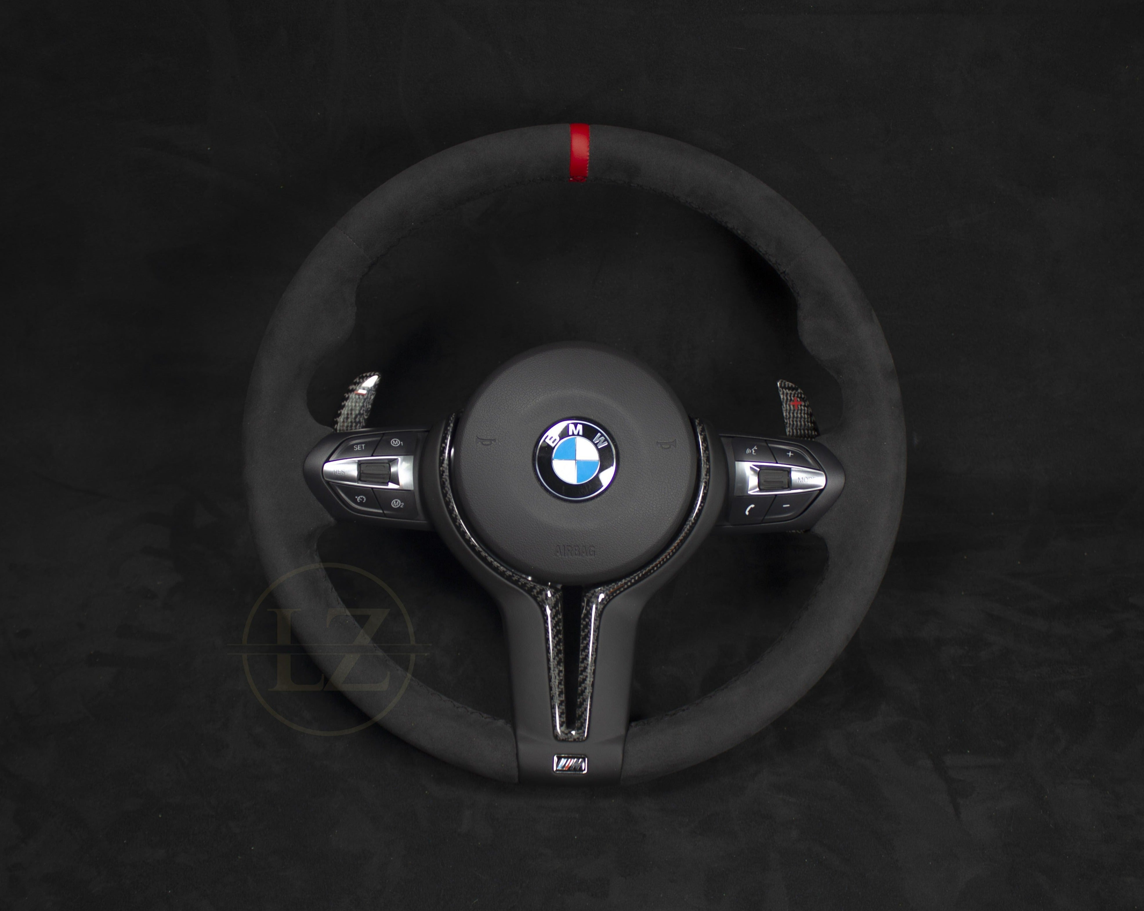 BMW F10/F11 Facelift Alcantara Ratt med Carbon Detaljer