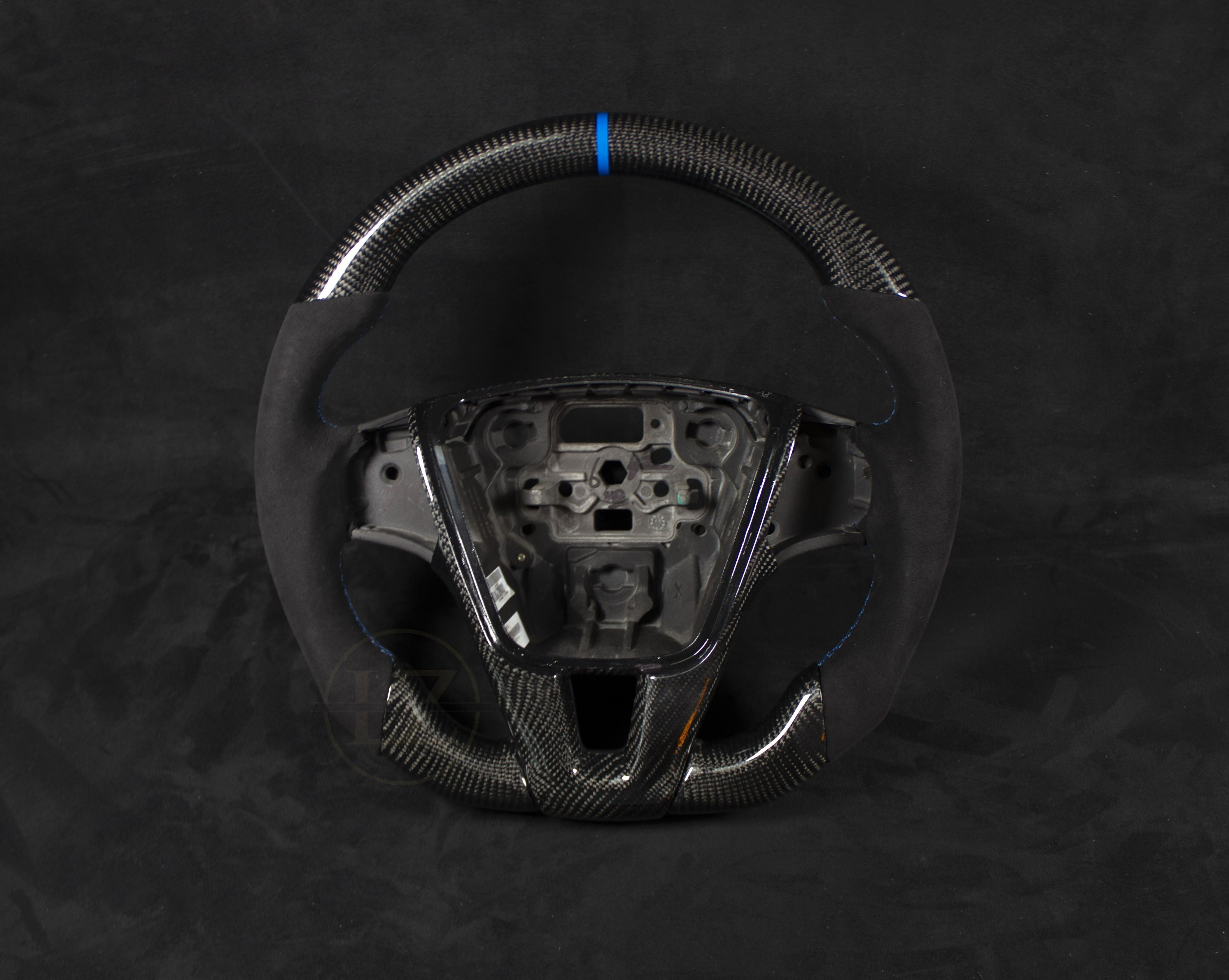 Volvo Carbon/Alcantara Steering Wheel Blue Details – LZ-Customs