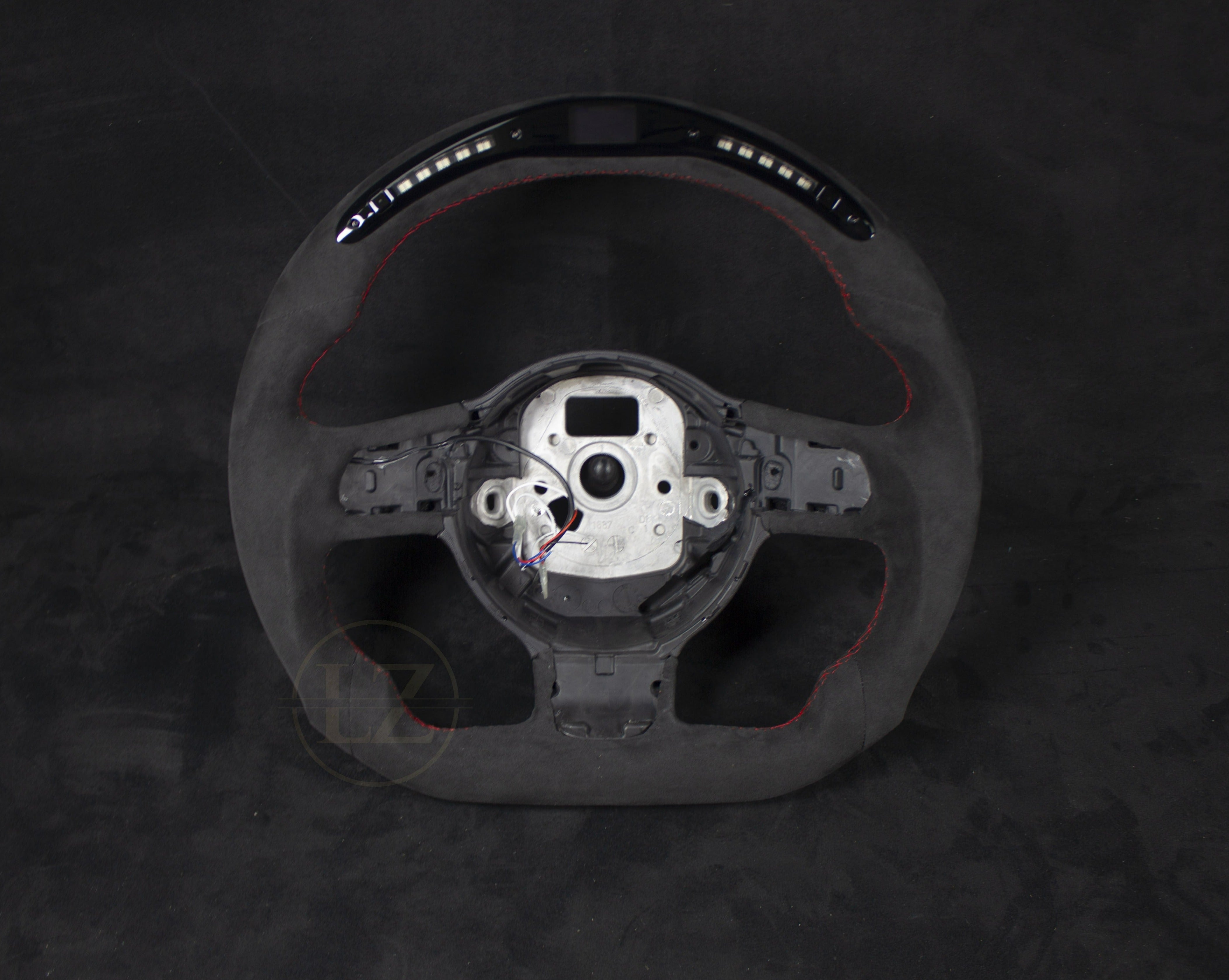 Audi TT MK2 Alcantara LED Ratt – Håndlaget Kvalitet